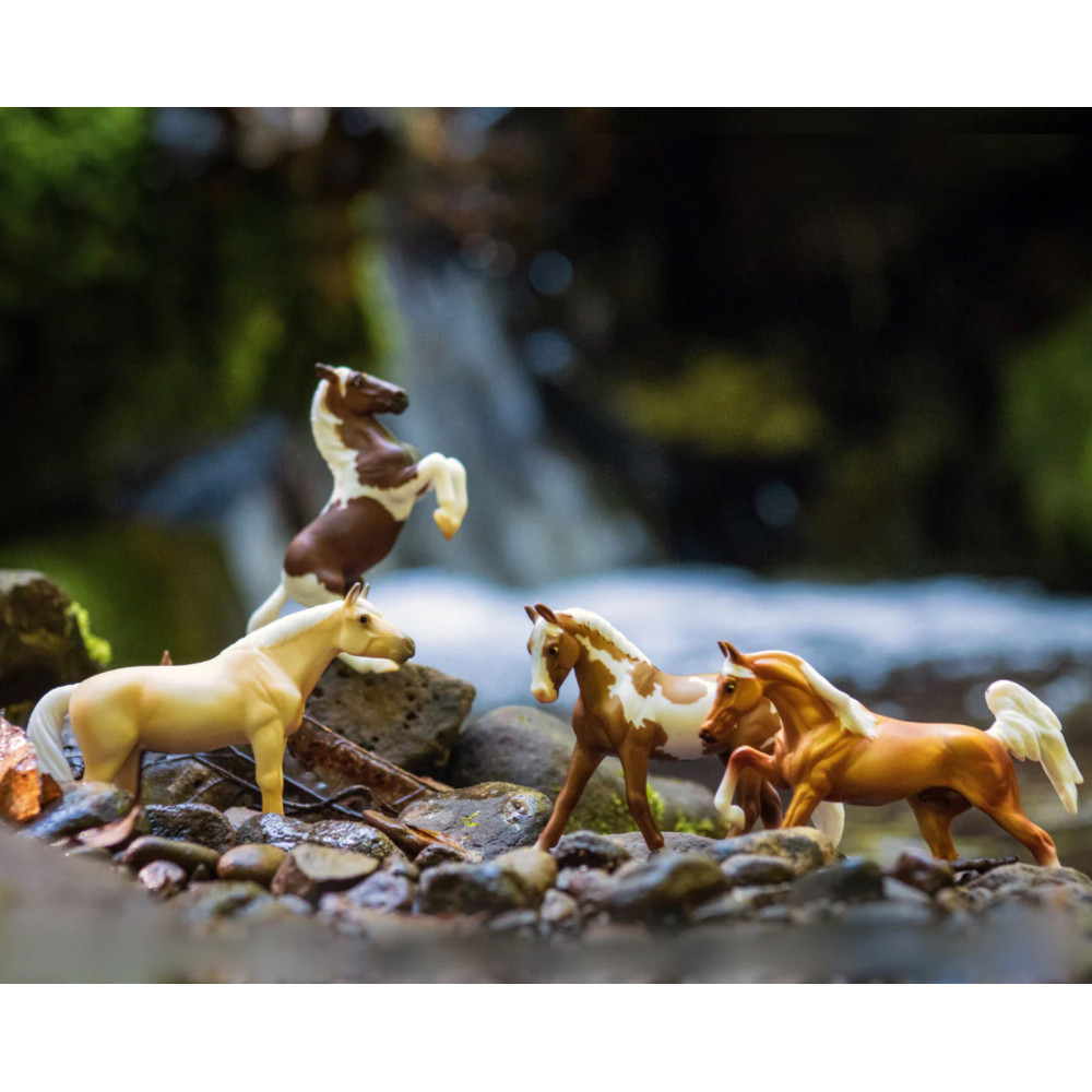 Breyer Pintos and Palominos Gift Set